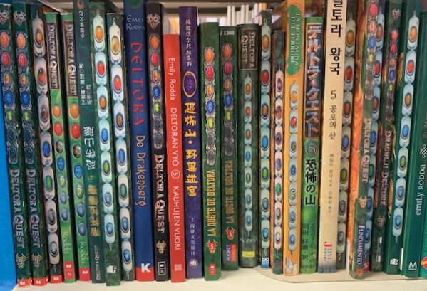 Out of the Box – the Art and Life of Emily Rodda – Letters from Robin ...